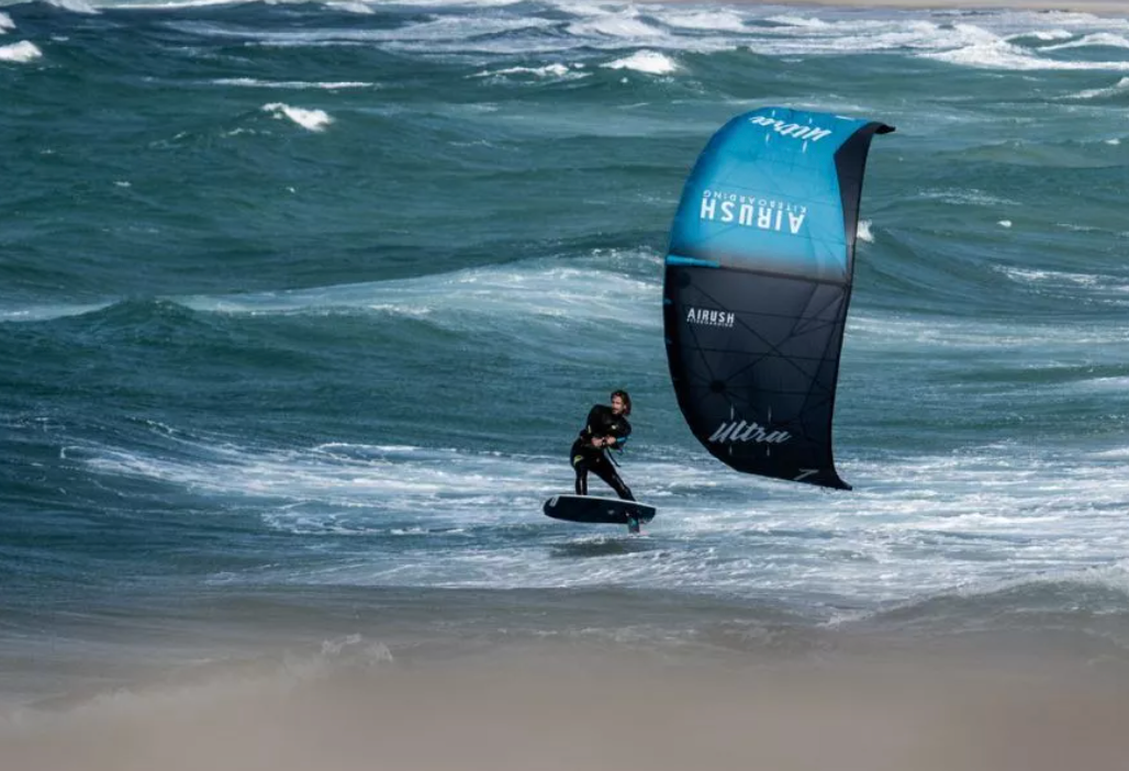 Airush Kitesurf Kites & Bars - Alex Pastor Kite Club – tagged "Wave"